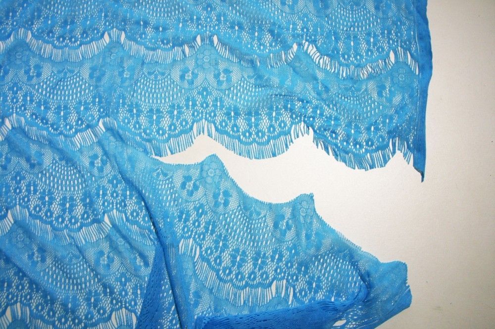 Create This Look - Mint Scallop Lace - The Fabric Market
